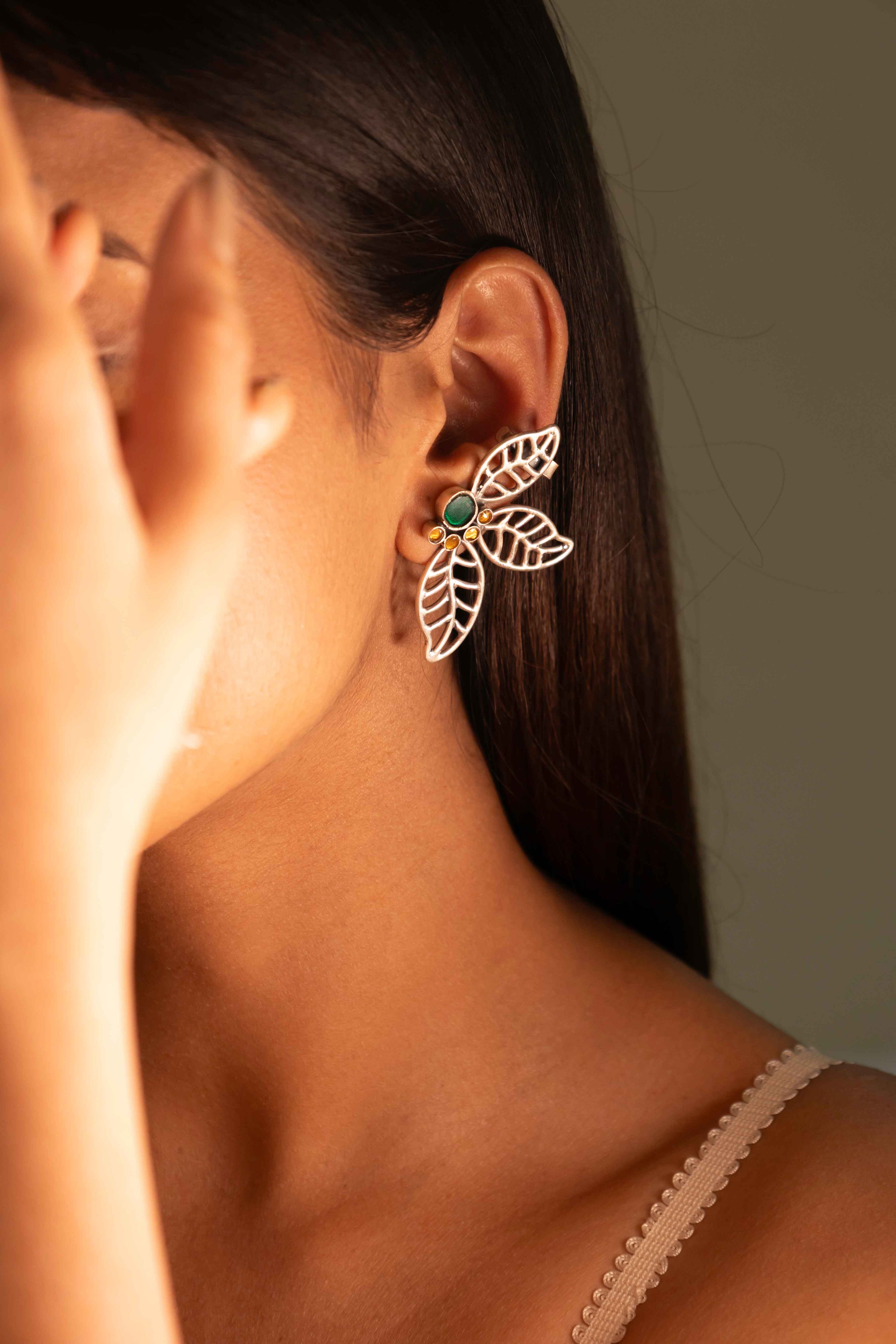 Qurbat Tri Leaf Statement Earclip
